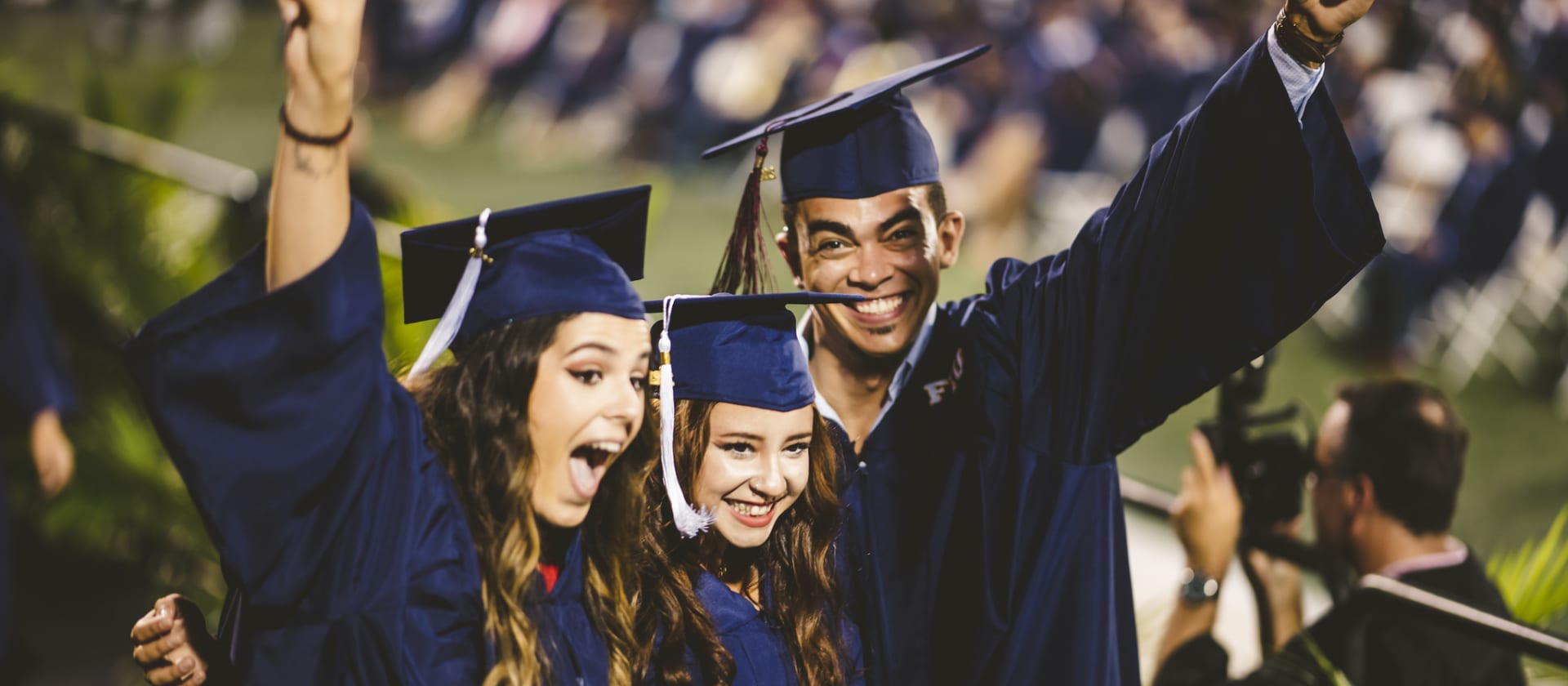 7 ways to stay connected with FIU after graduation | FIU News - Florida ...