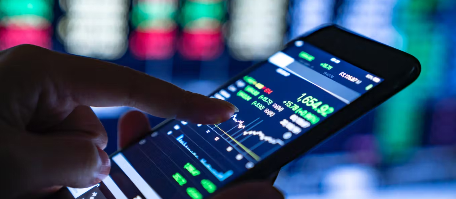 Insider trading − the legal kind − is a lot more profitable if you work ...