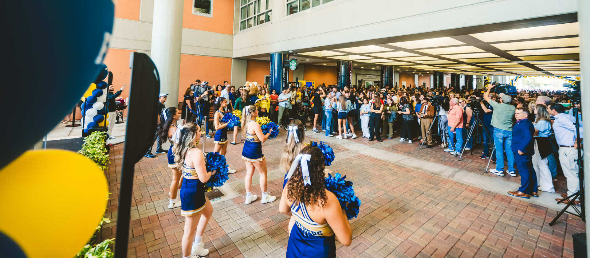 A day to remember: FIU celebrates Top 50 | FIU News - Florida ...