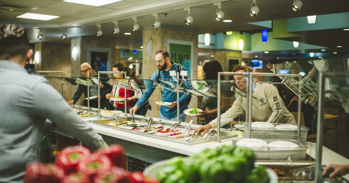 Three tips from students on eating healthy on campus | FIU News ...