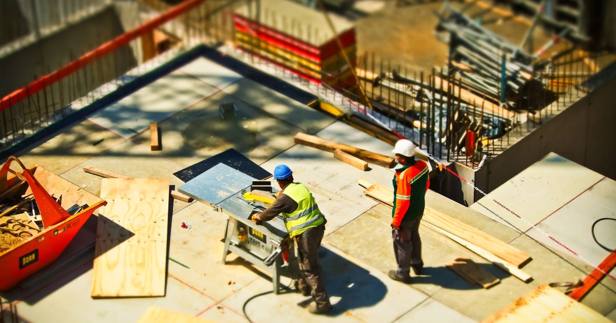 Moss School takes construction programs remote | FIU News - Florida ...