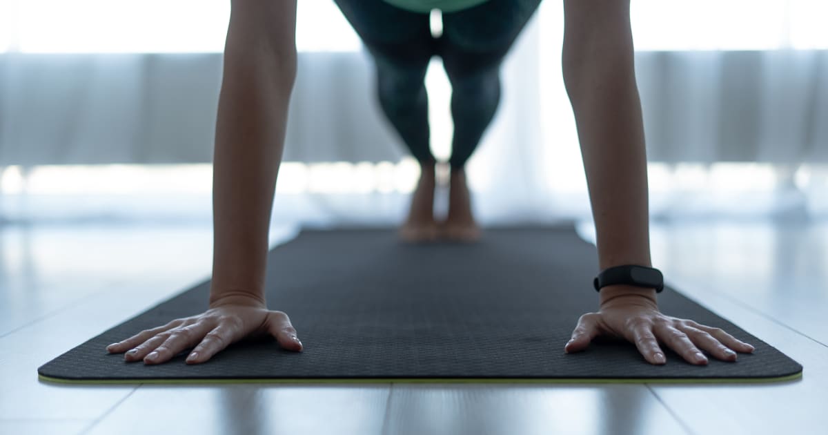 10 tips to manage your mental health while social distancing | FIU News ...