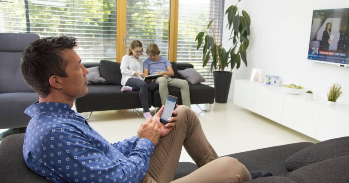 Watching smart, avoiding news overload in the time of coronavirus | FIU ...