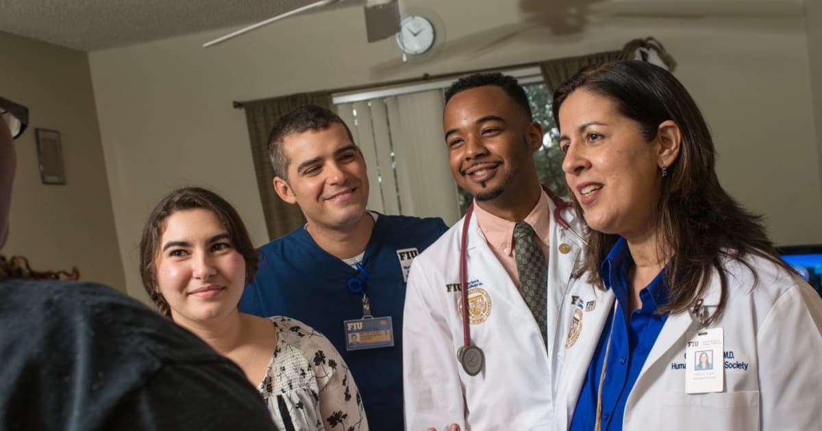 College of Medicine wins national medical education award | FIU News ...
