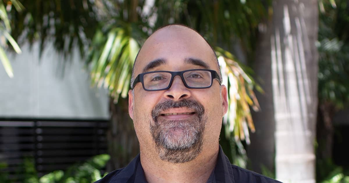 Professor uses high-tech tools to teach students how to conserve ...