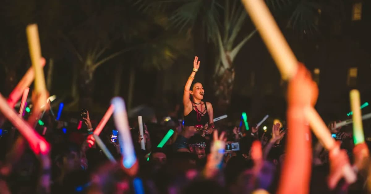 Summer concert at MMC a rave to remember | FIU News - Florida ...