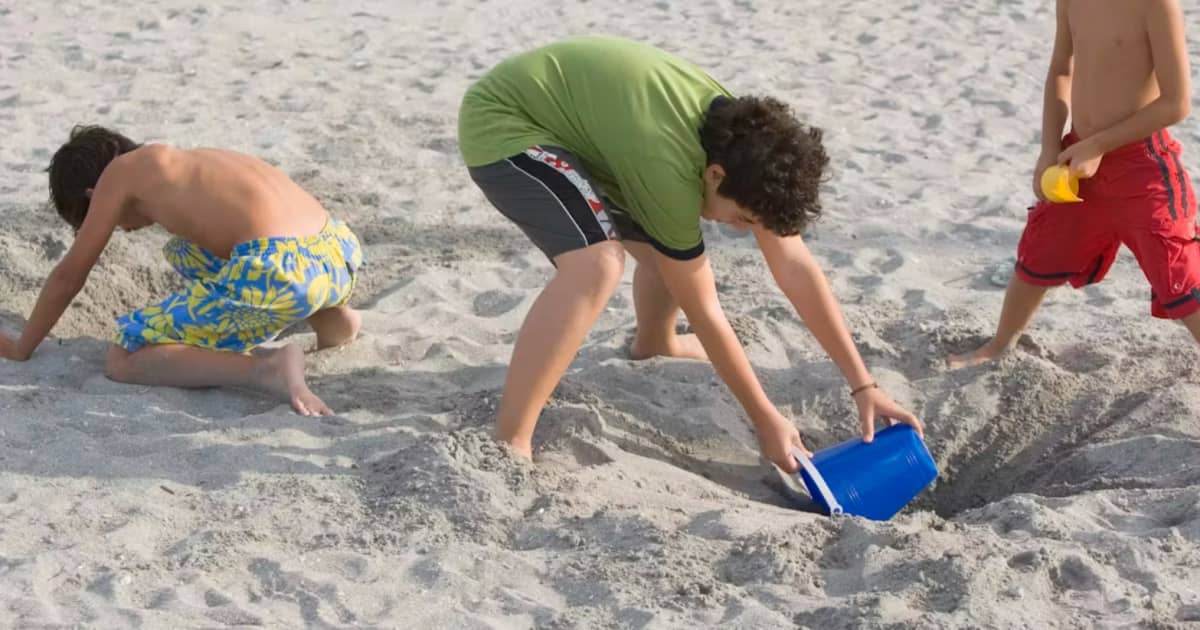 Dig safely when building sandcastles and tunnels this summer ...