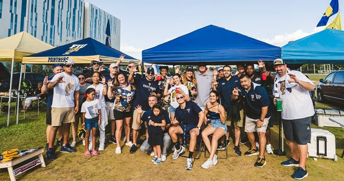Largest tailgate in FIU history: Epic pork roast competition will ...