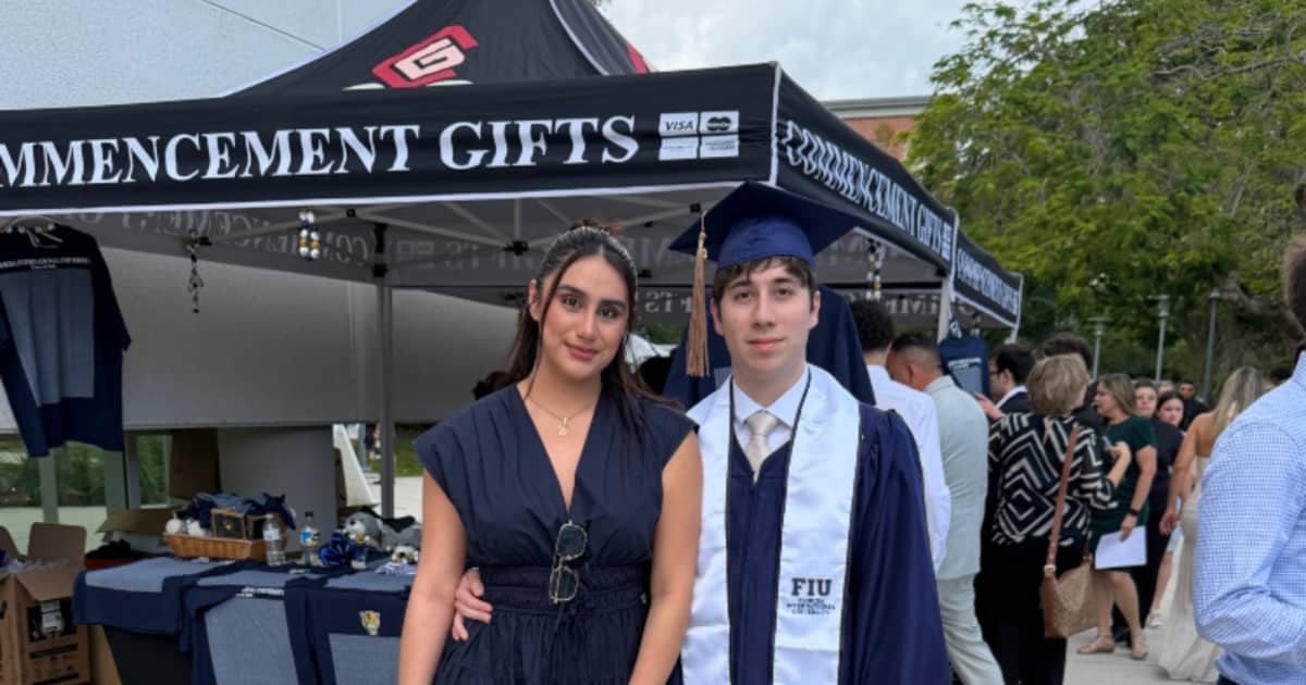 Graduating students say “thank you” with style | FIU News - Florida ...