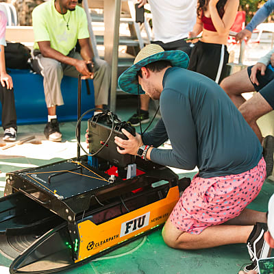 FIU News - Florida International University