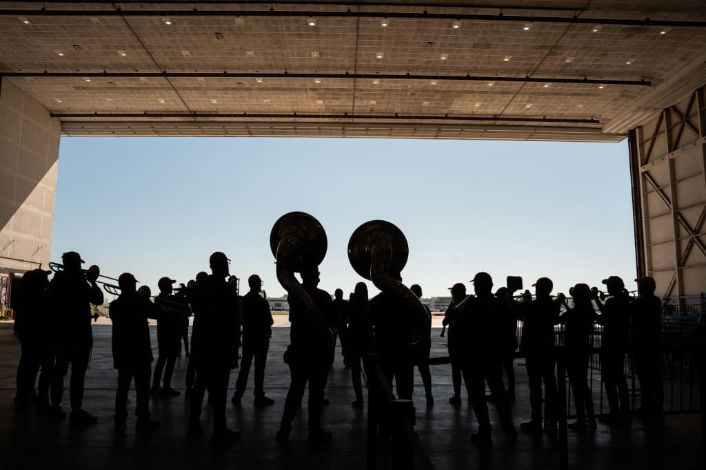 January 2020 in photos: State of the World, basketball and the band ...