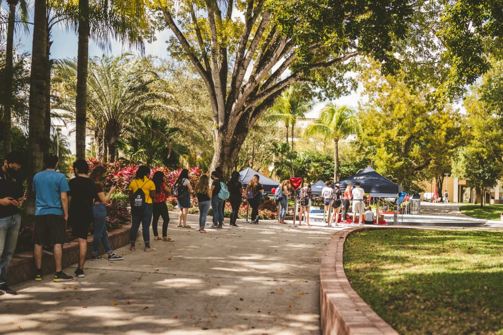 February 2021 in photos: Events on campus, a great gift and sports ...