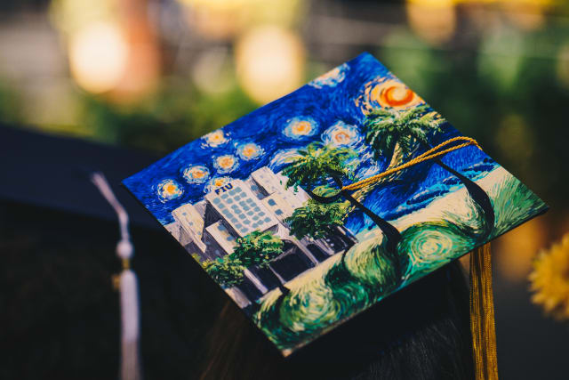 December in photos: Grad caps, celebrations and a great gift | FIU News ...
