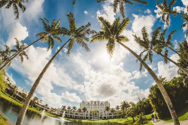 February 2021 in photos: Events on campus, a great gift and sports ...