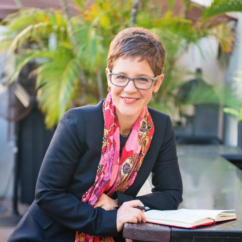 Podcast puts FIU global education in the spotlight | FIU News - Florida ...