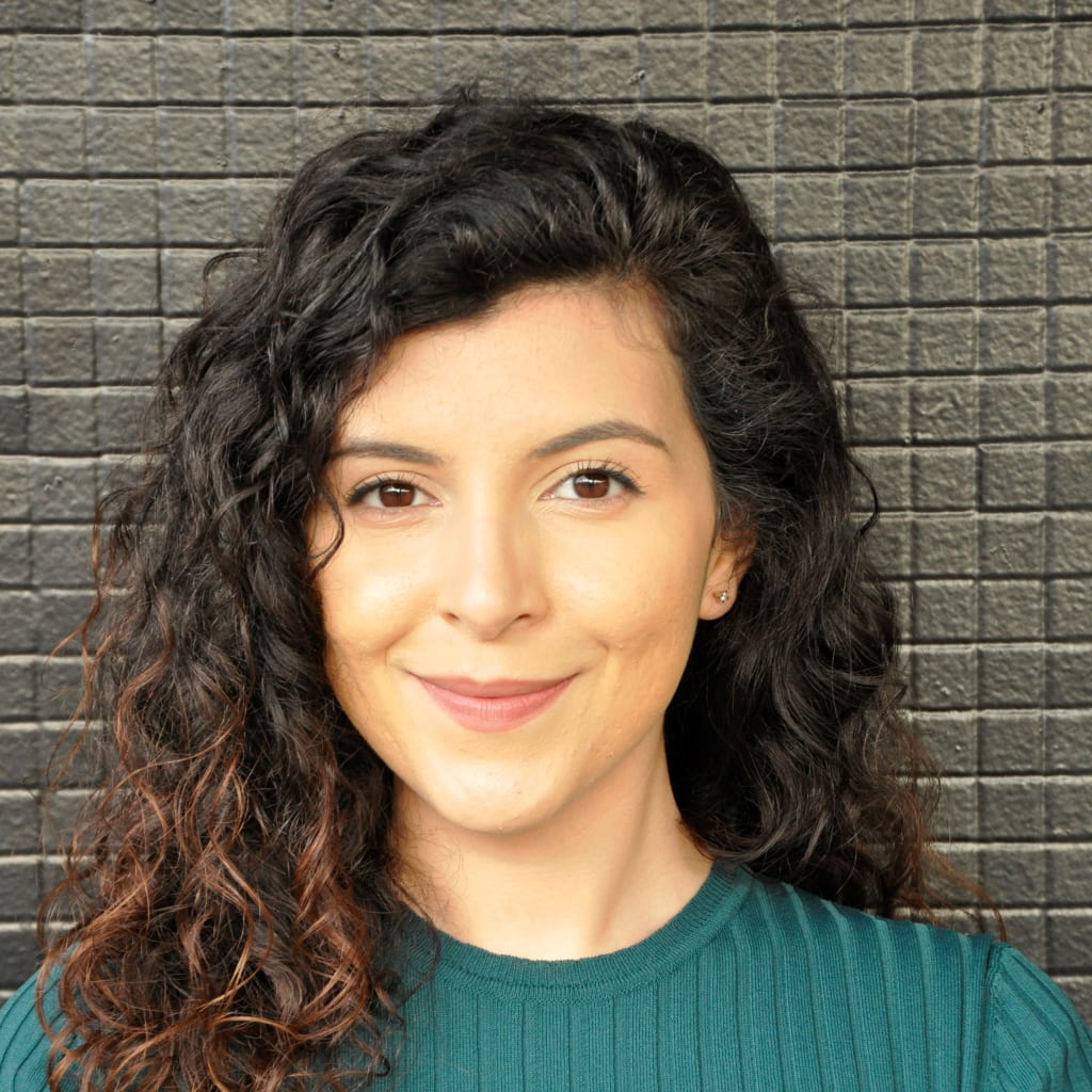 Alumna helps underrepresented students access virtual internships ...