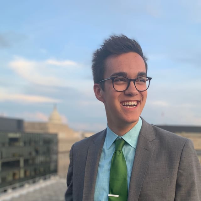 My internship with Congressman Charlie Crist | FIU News - Florida ...