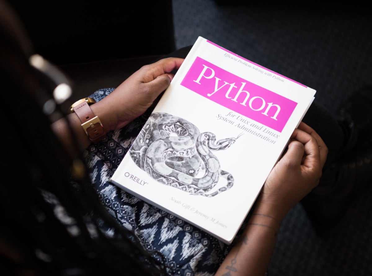 Parlez-vous Python ? Voici 4 raisons de s'y mettre - Digicomp Blog