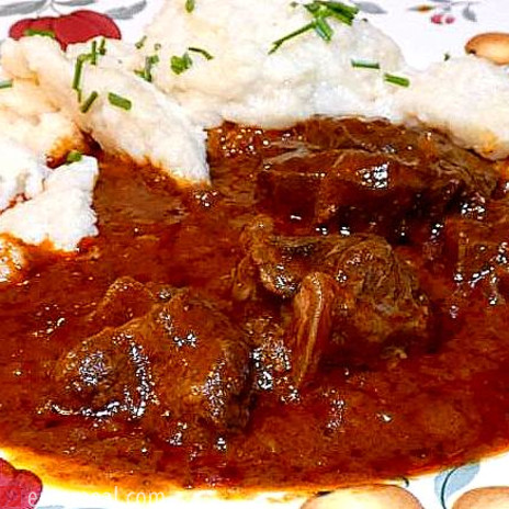 Rindsgulasch - euromeal.com