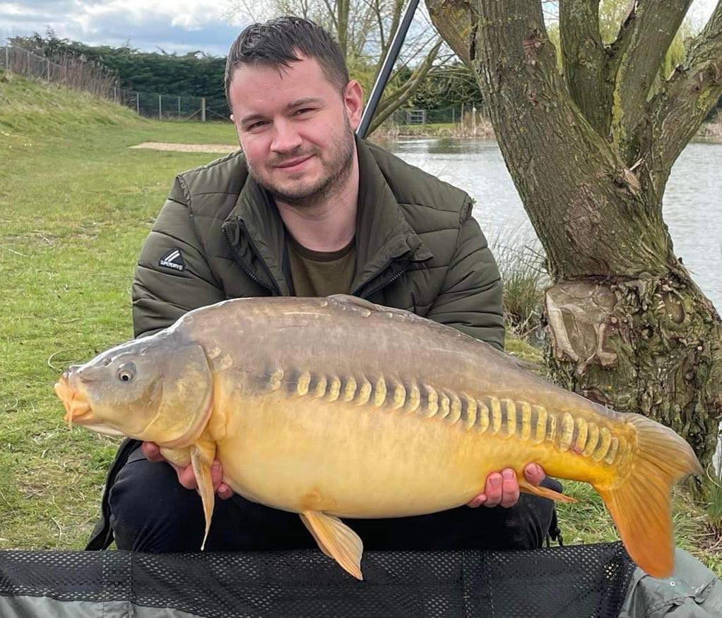 Raise your fishing game anywhere with Catch. Elevate your fishing ...