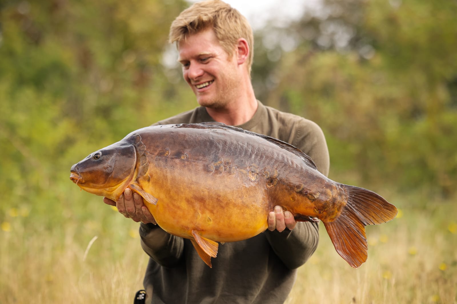 Raise your fishing game anywhere with Catch. Elevate your fishing ...