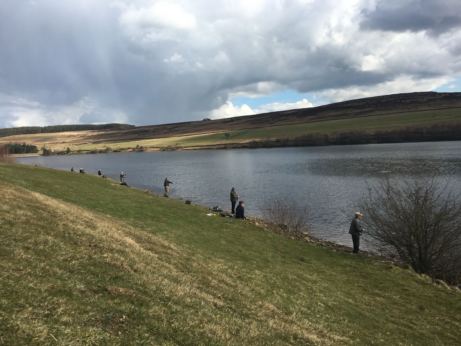 Raise your fishing game anywhere with Catch. Elevate your fishing ...