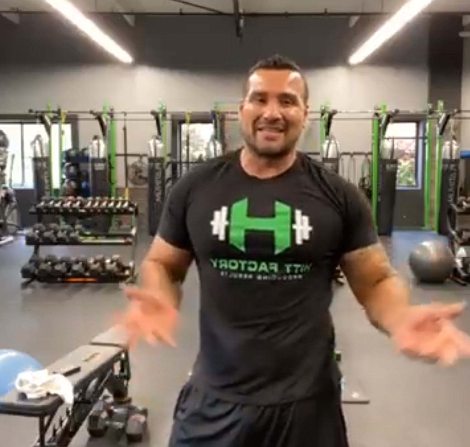 Live Stream Workout by Paul Rubio - Chest & Back