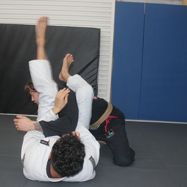 The Martial Arts Showdown: Brazilian Jiu-Jitsu vs. Capoeira