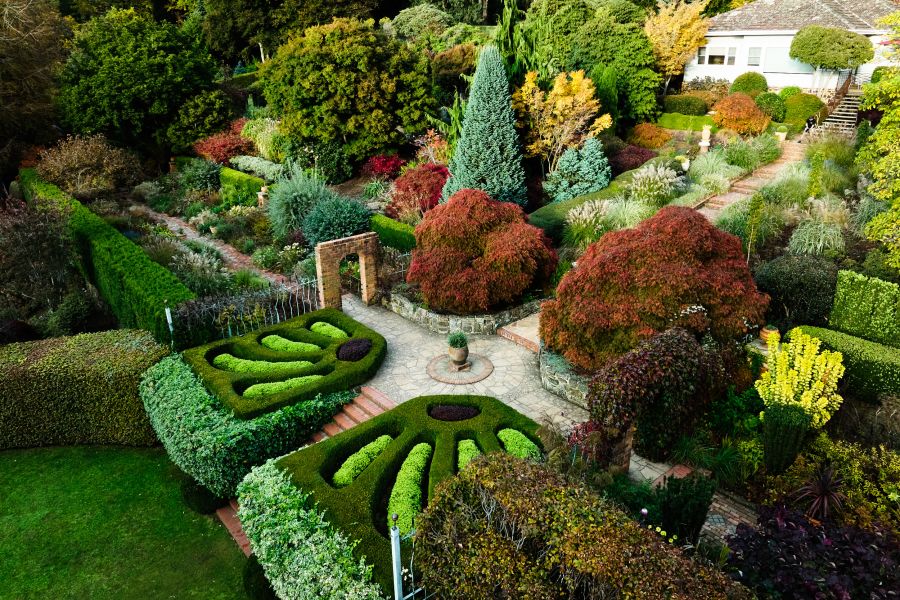 Cloudehill Gardens & Nursery - The Villages | Dandenong Ranges