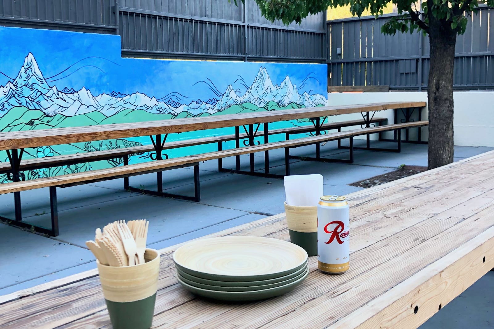 LOGE LOGE Leavenworth, Oktoberfest, larches, and more with Amanda Fenner