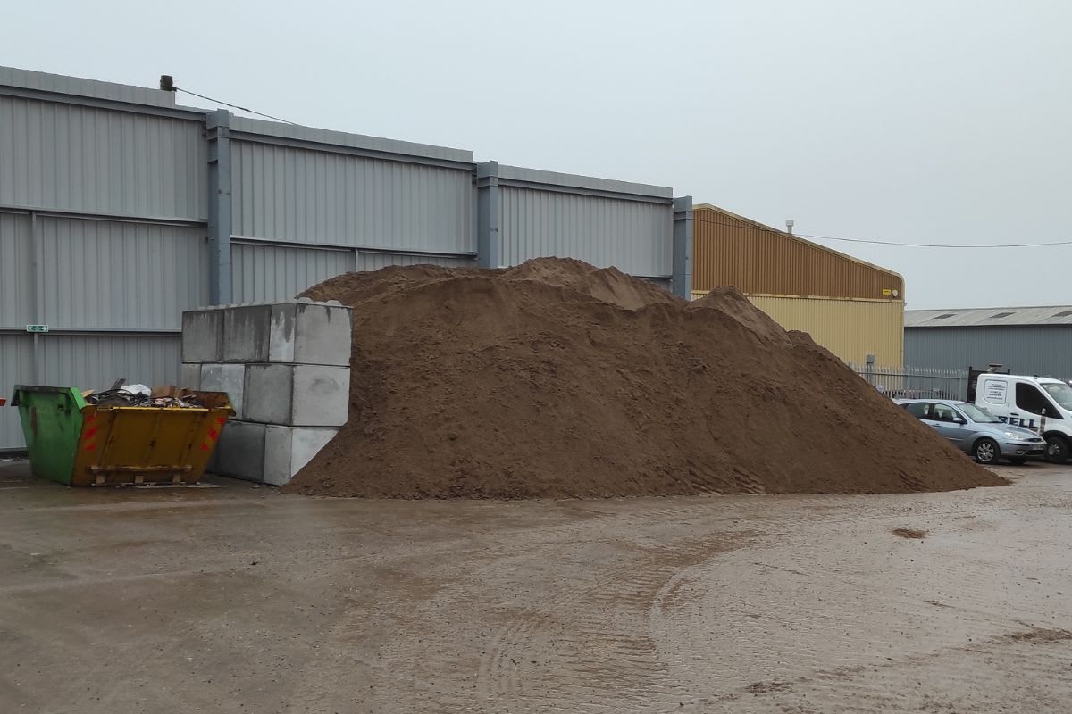 Are grit sand and sharp sand the same thing?