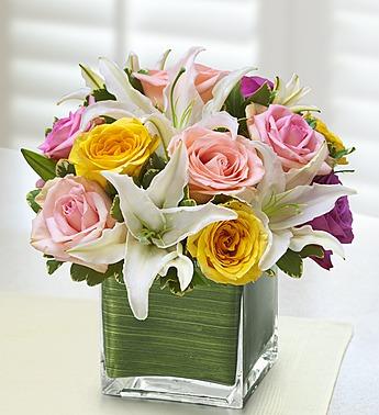 Modern Embrace™ Pastel Rose and Lily Cube Flower Delivery Glendale AZ ...