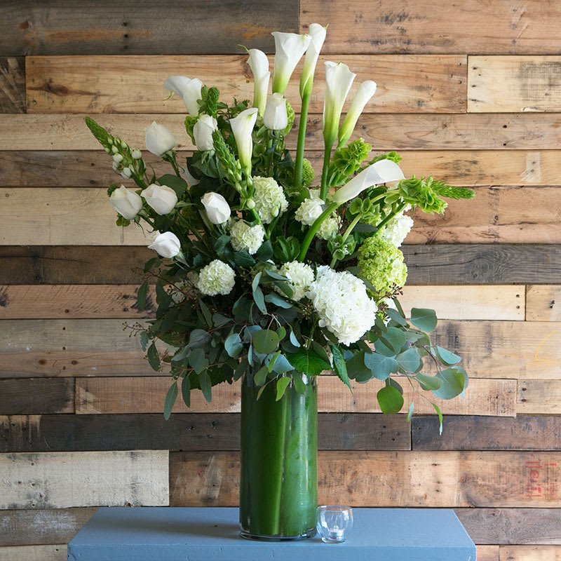 Modern Callas and Roses in Temple City, CA | Fanny's Flowers