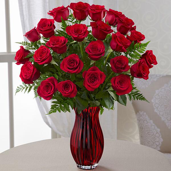 The FTD® In Love with Red Roses™ Bouquet Flower Delivery Hemet CA ...