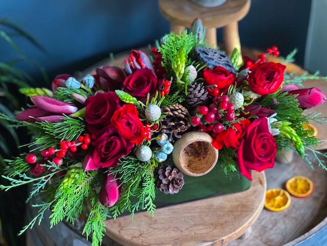 Gingerbread Flower Delivery Roslindale Massachusetts - The Centerpiece ...