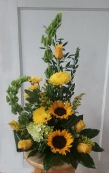 high style flower arrangement