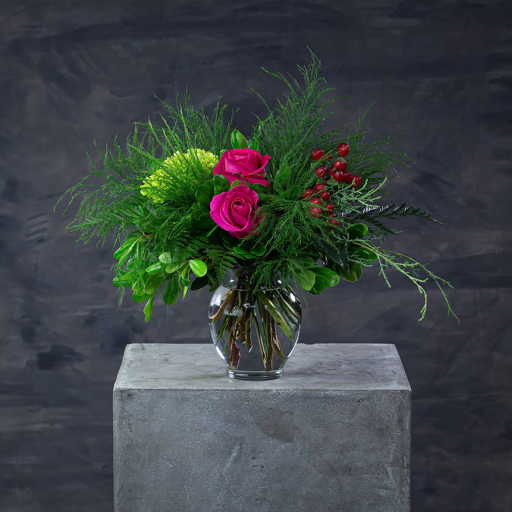 Queen Berry | IVORY FLORIST