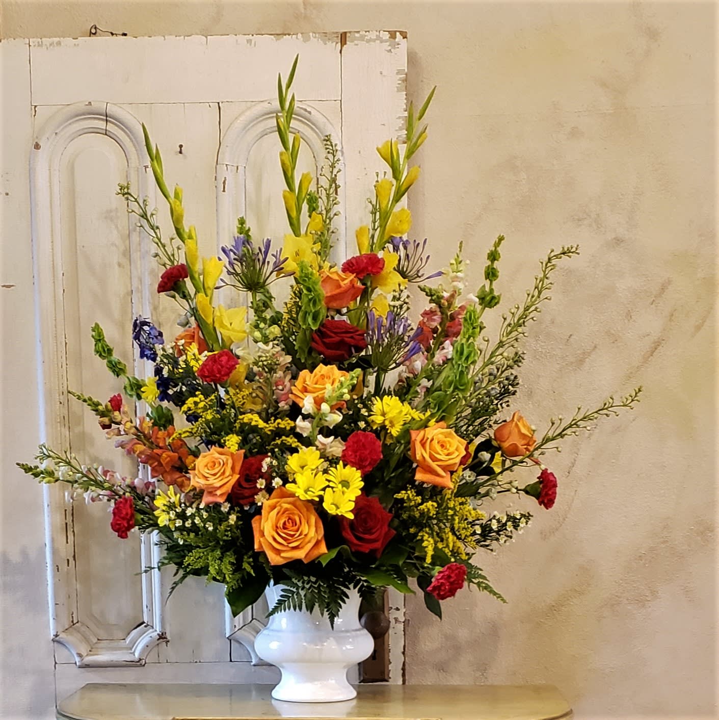 Expression in Color Tribute in Cambridge, MN | Cambridge Floral