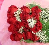 12 red roses