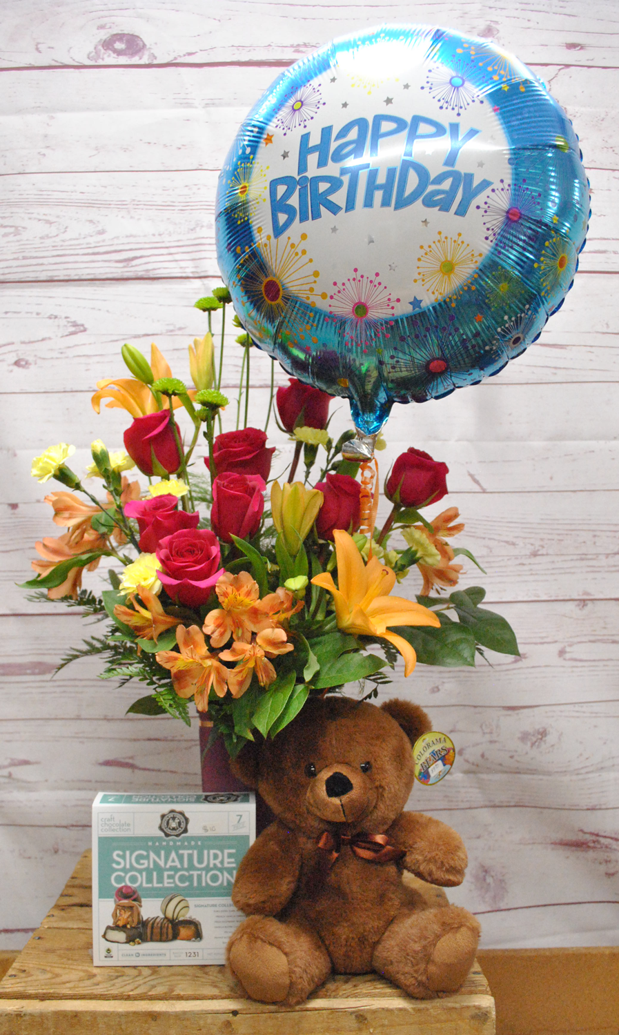 Birthday Splash Arrangement in Edwardsville, IL | Goff and Dittman ...