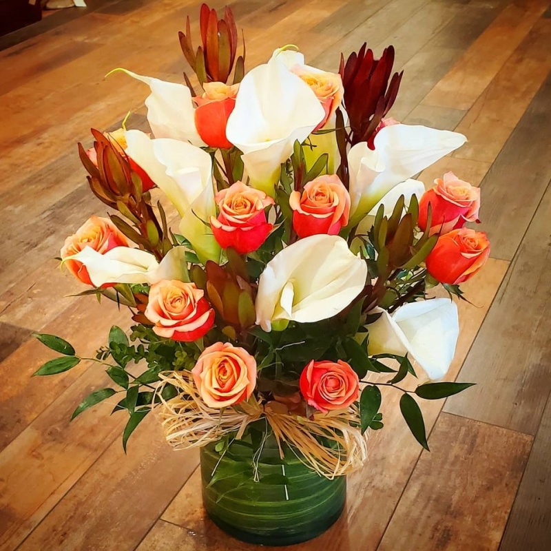 Autumn Grandeur Bouquet | Reynolds Flowers Middleboro MA Florist | Same ...