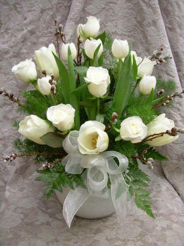 White Rose & Tulip : Middleboro, MA Florist, Wine & Gift Shop : Same ...