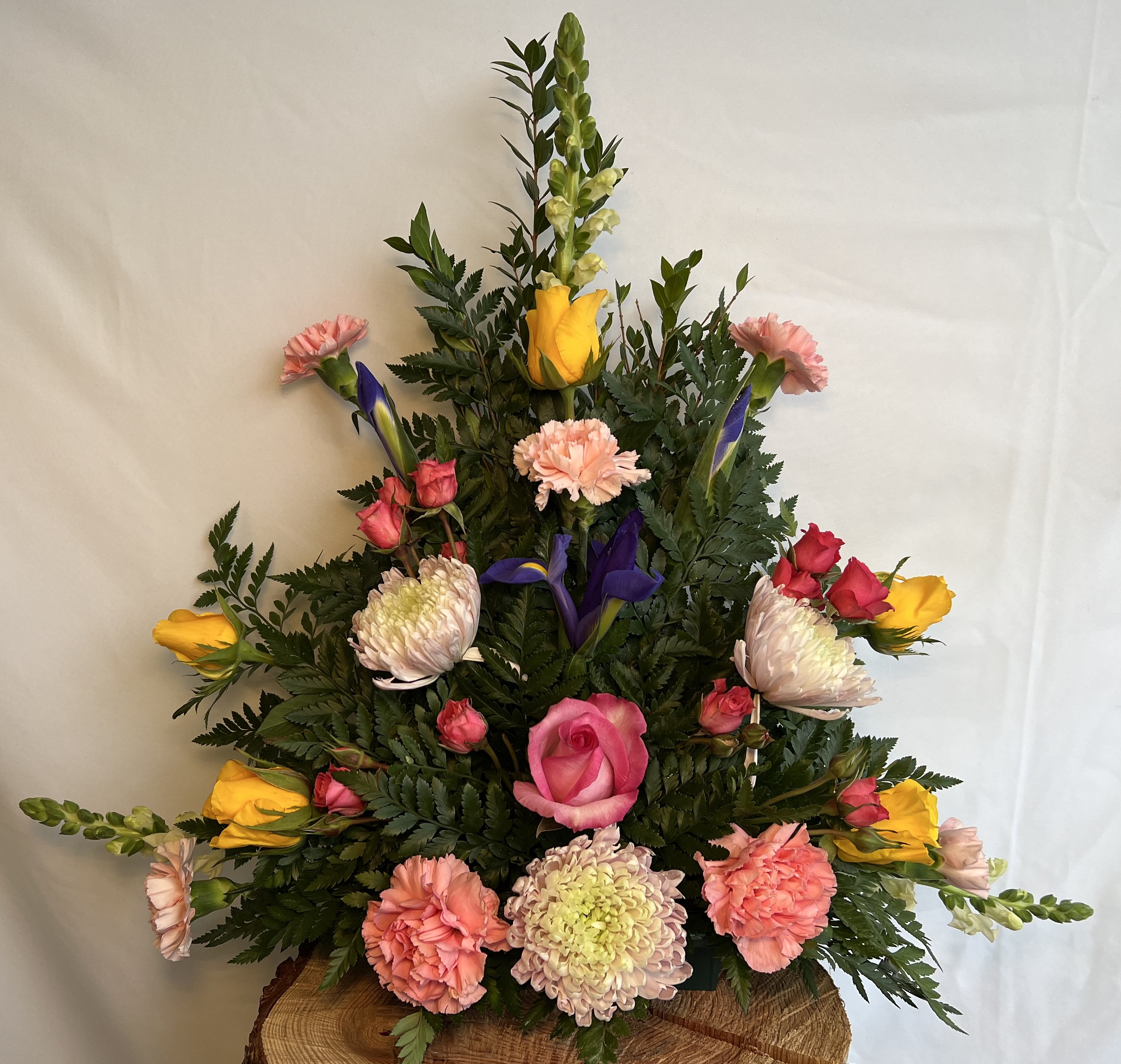 Asymmetrical Triangle Flower Arrangement | Best Flower Site