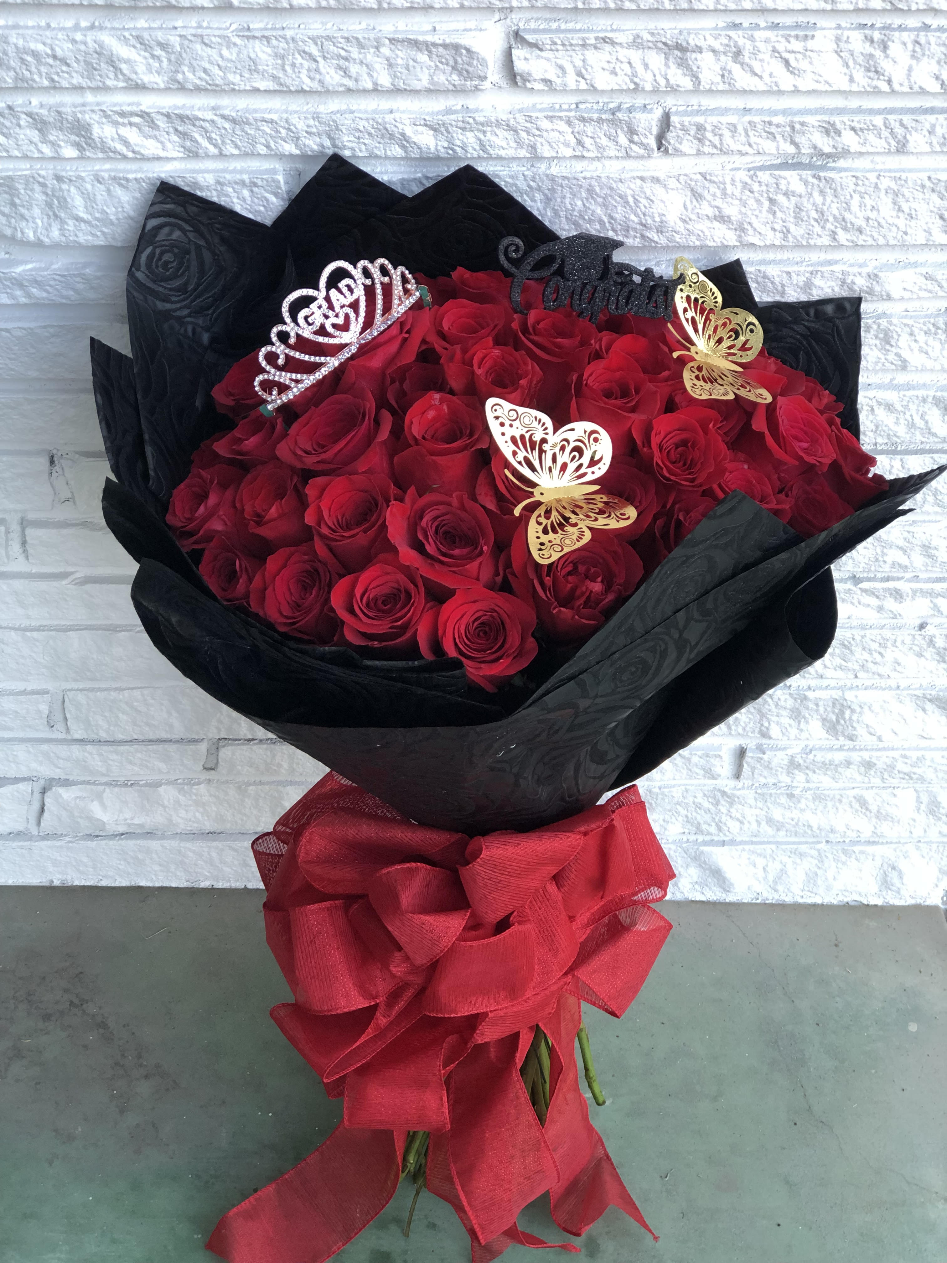 Princess Grad Ramo Buchon Flower Delivery Ceres CA - Hand Creations ...