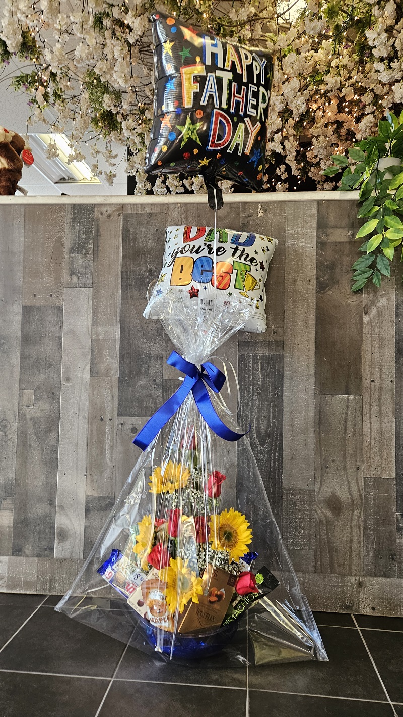 Snack & Flower Bounty/ Florist at Adolfos Creation