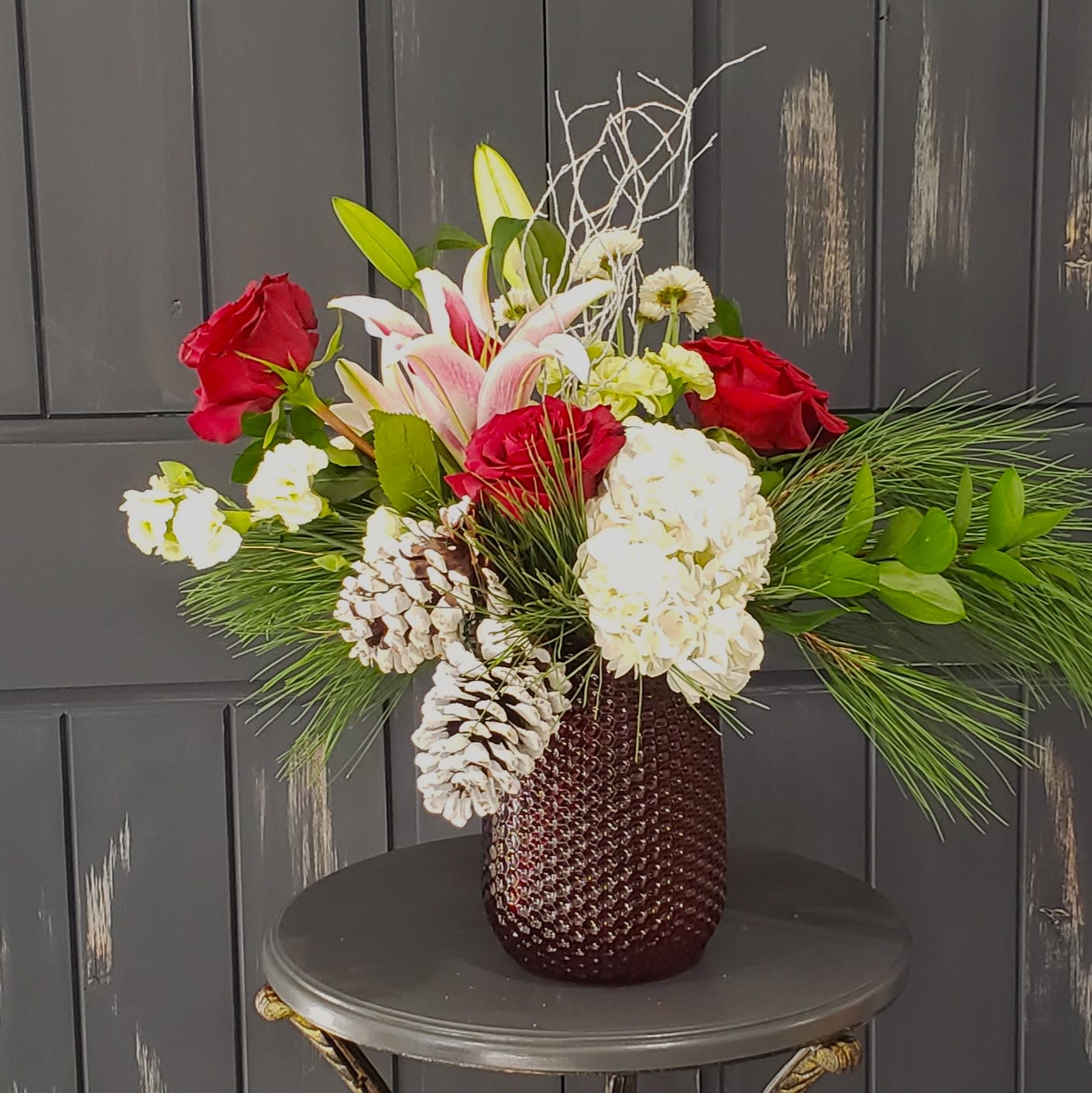 Hobnail Holiday Vase Arrangement Flower Delivery Cambridge MN ...