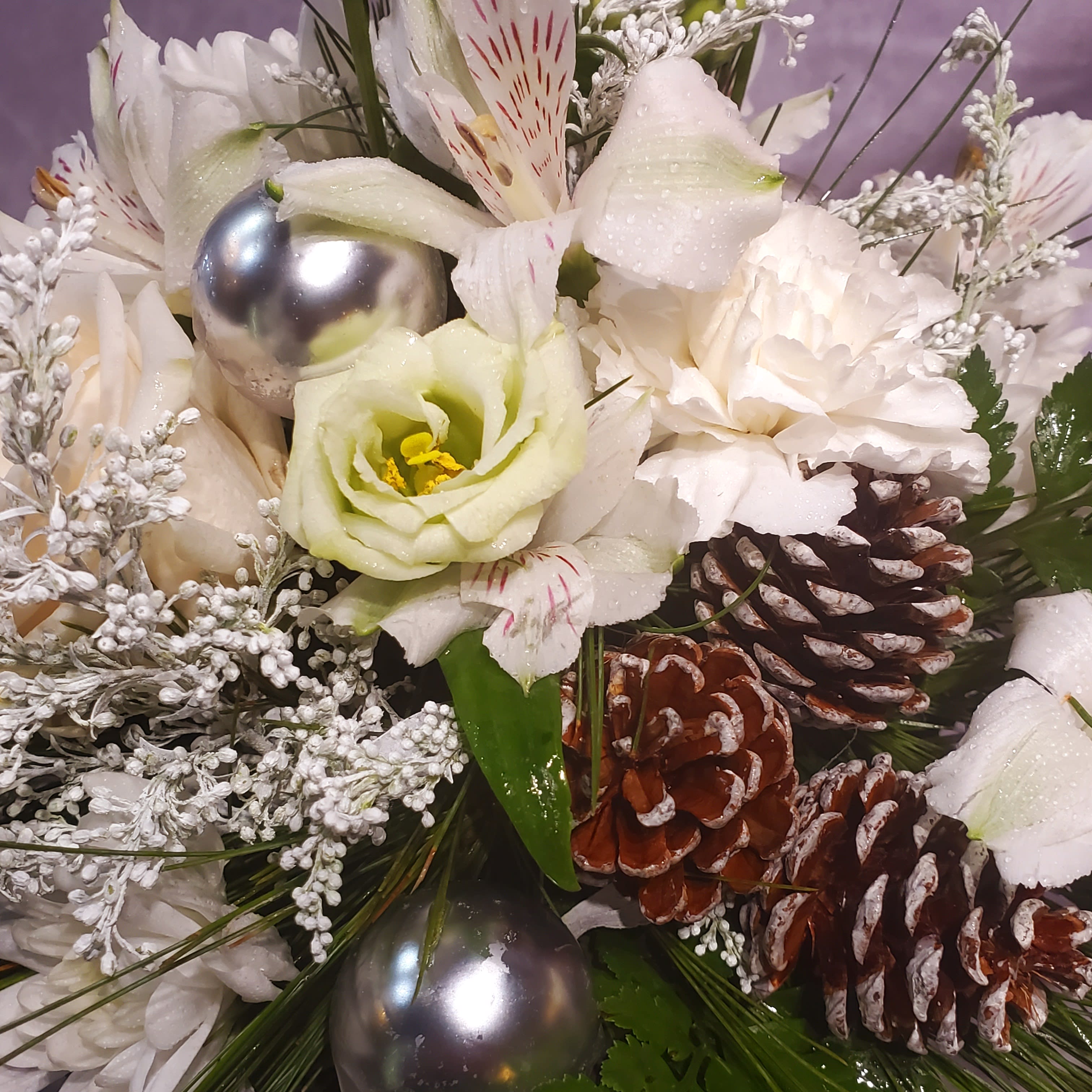 Yuletide Spirit Bouquet | Reynolds Flowers | Middleboro, MA Florist ...