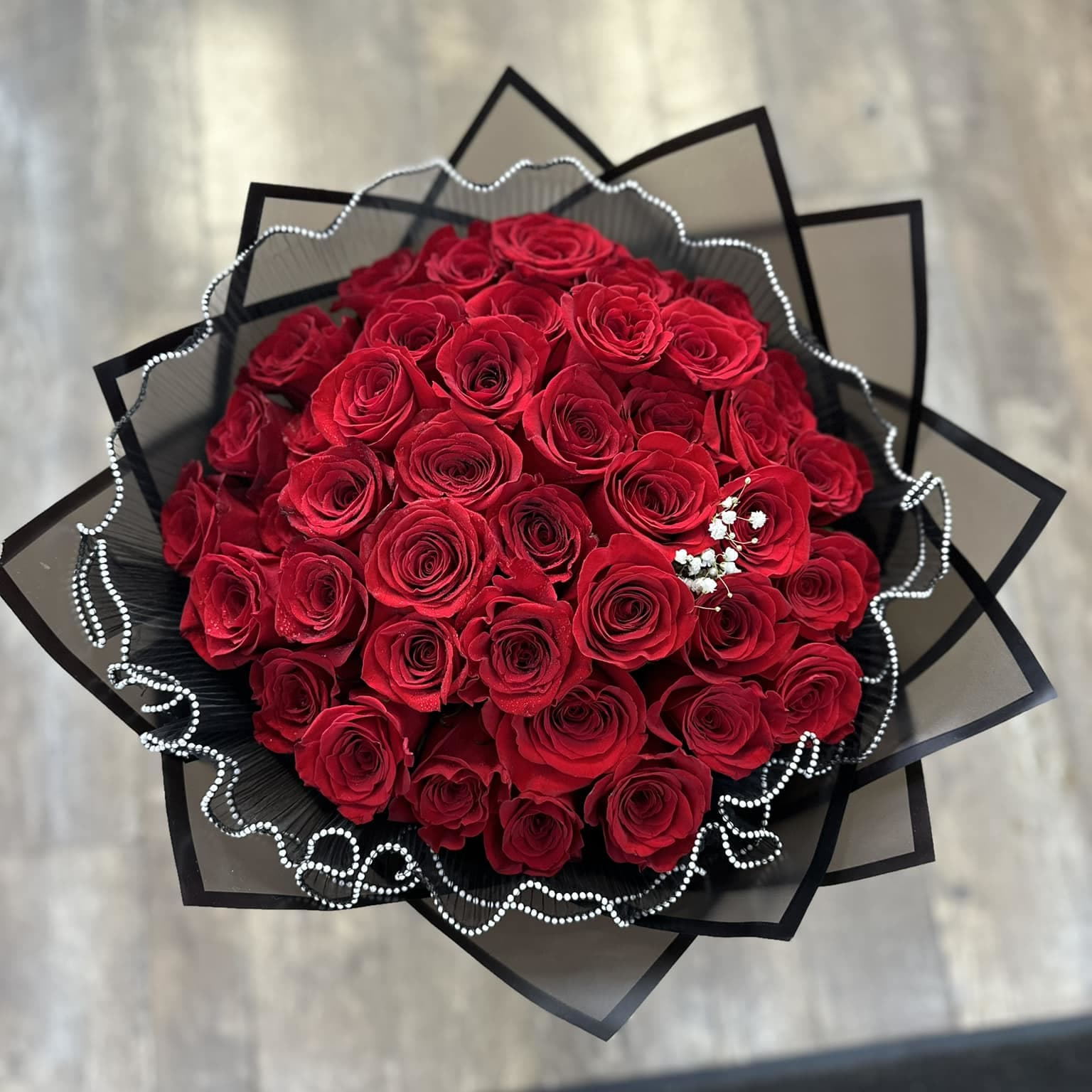 42 red roses ramo Buchon Flower Delivery Chicago IL - Franco's Flower Shop