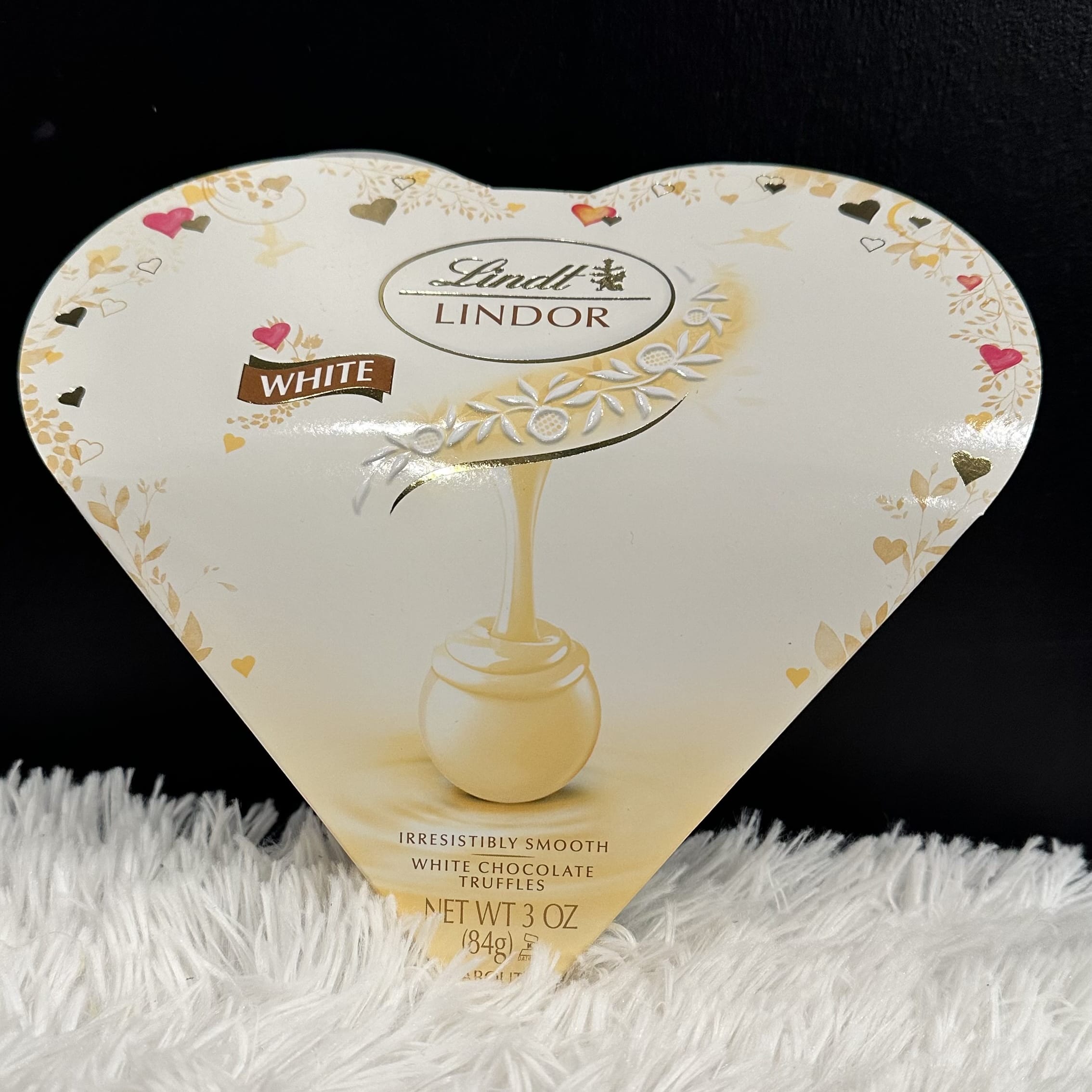 Lindt Lindor White Chocolates 3oz Flower Delivery Valley Stream NY ...
