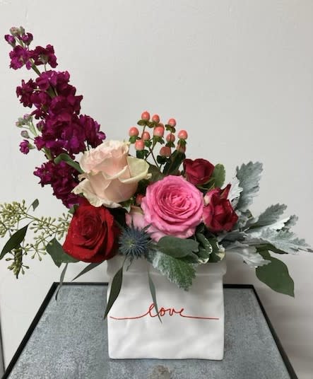 True Love Flower Delivery Northbrook IL - Edwards Florist of Northbrook